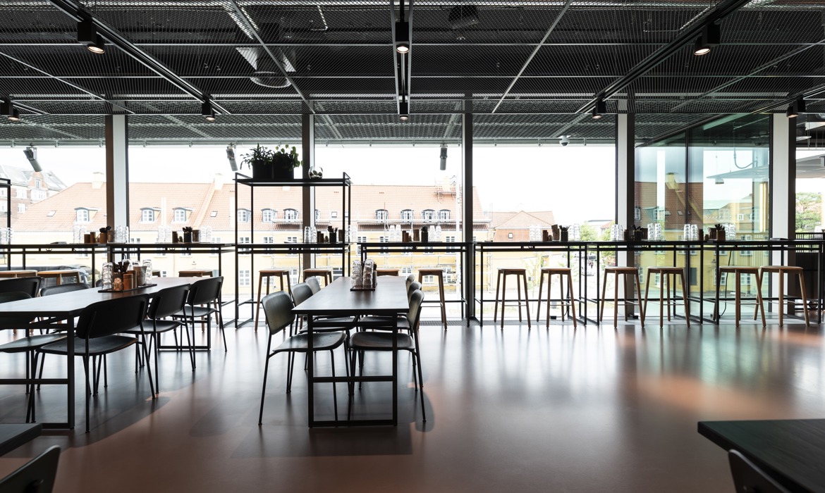 BLOX EATS - Café, restaurant og selskabslokaler ud til Bryghuspladsen ...